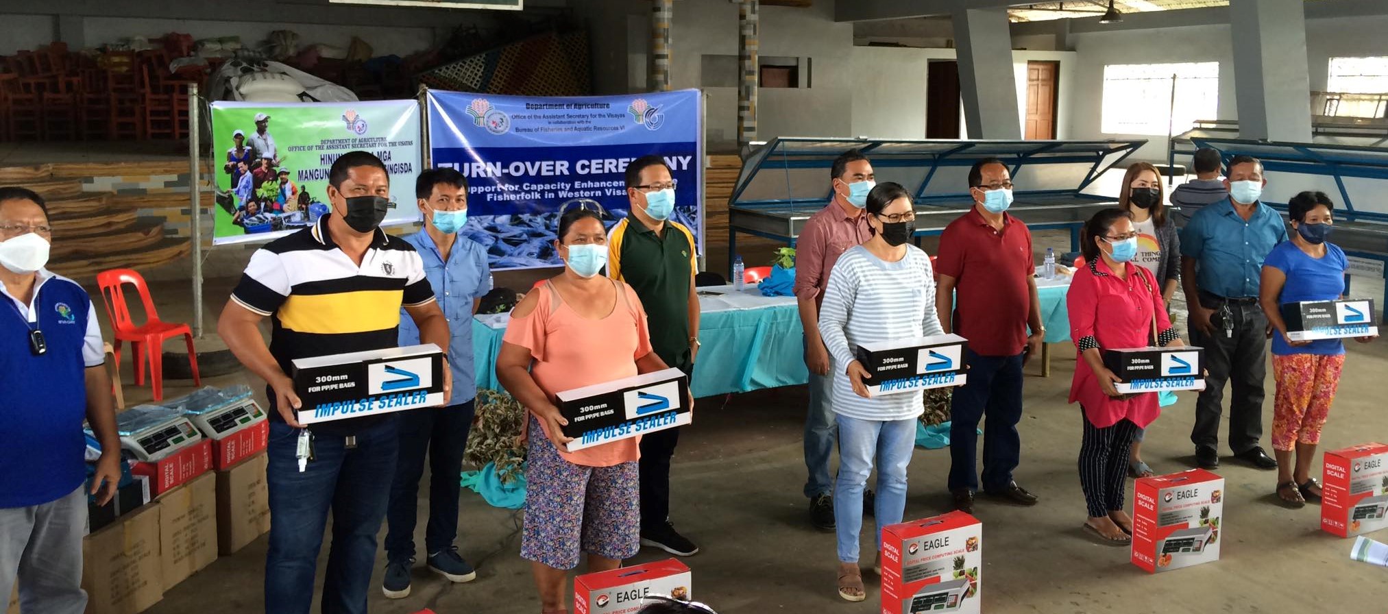 » Ivisan fisherfolk get post-harvest equipment