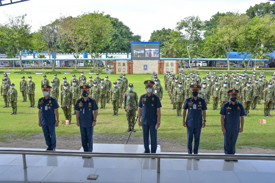 » 246 police rookies undergo training