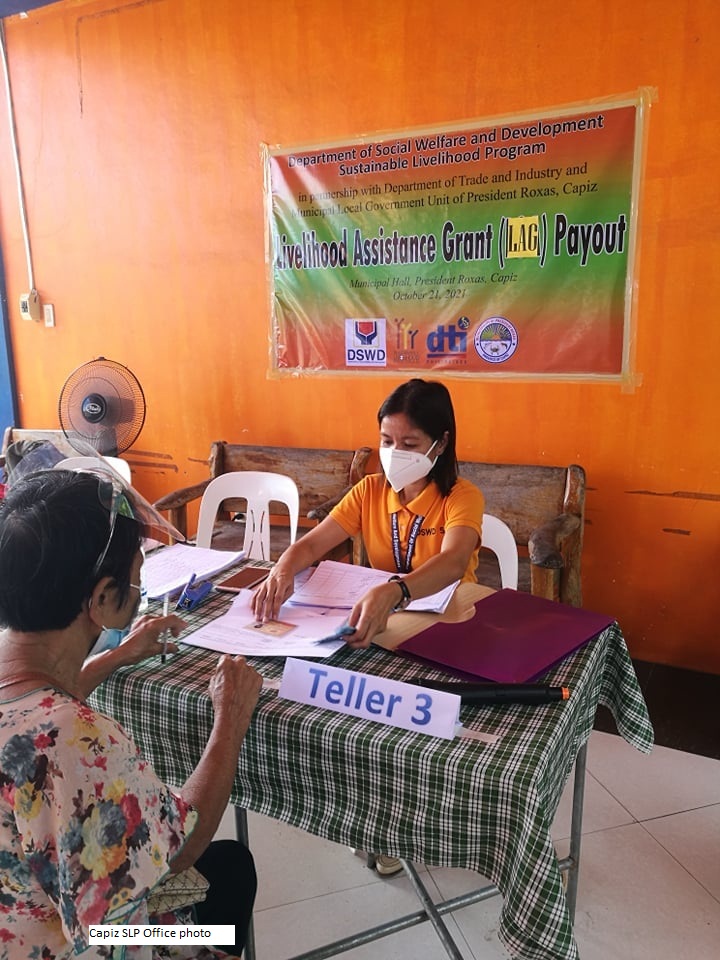 » DSWD releases livelihood assistance to Capiz